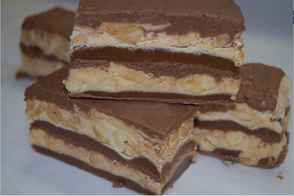 Snicker Fudge – The Shameless Chocoholic